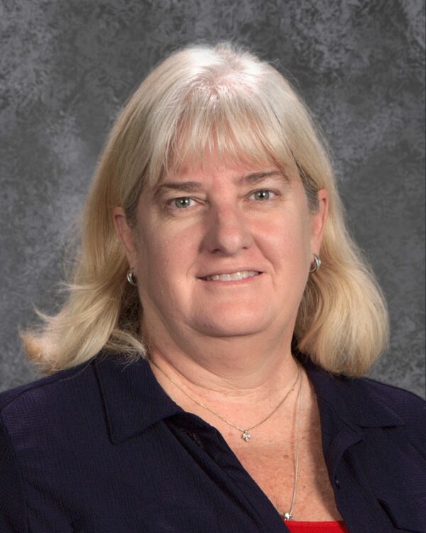 Faculty & Staff – St. Margaret Mary